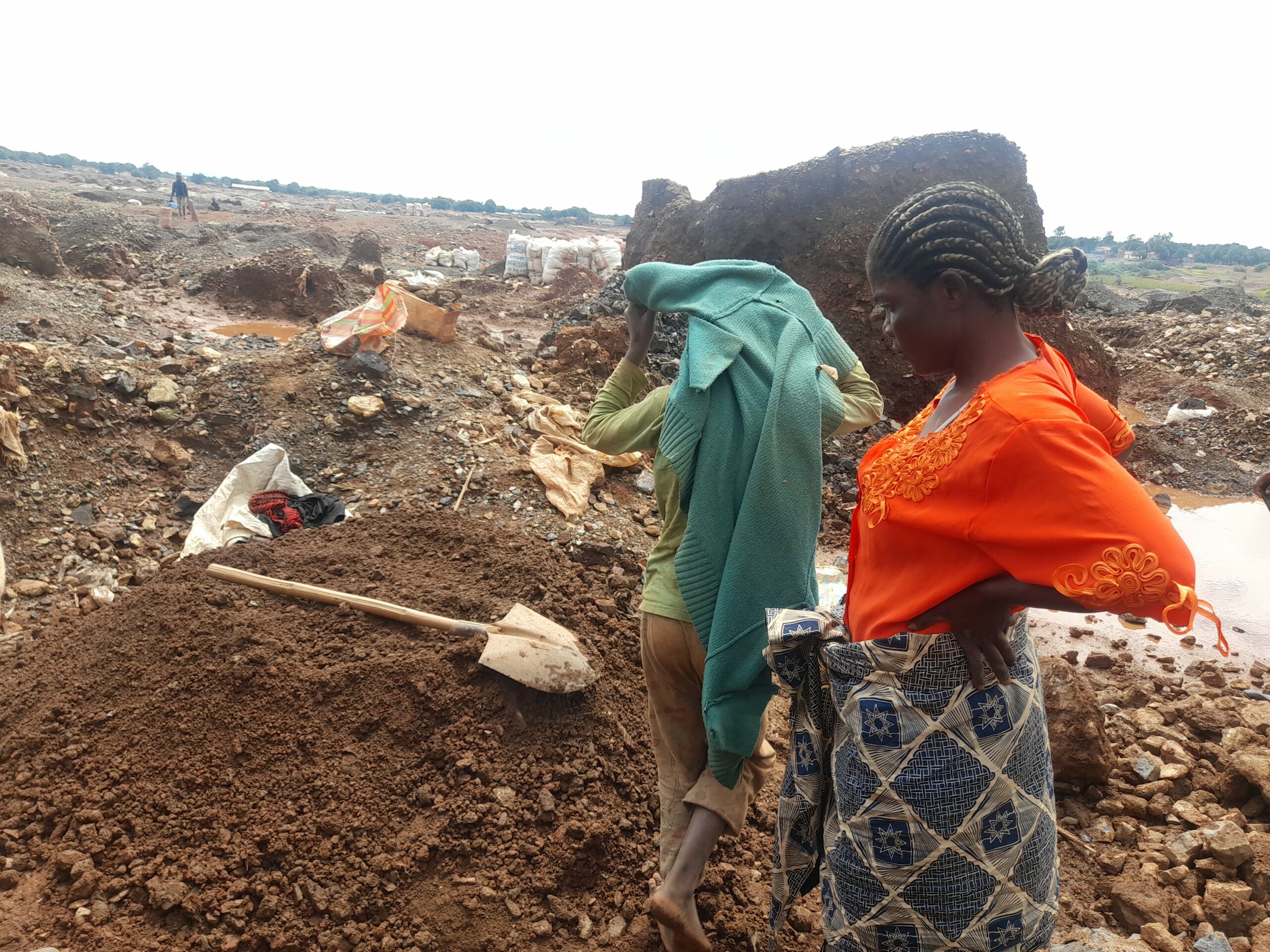 Pourquoi mes amis travaillent dans une carrière de sable